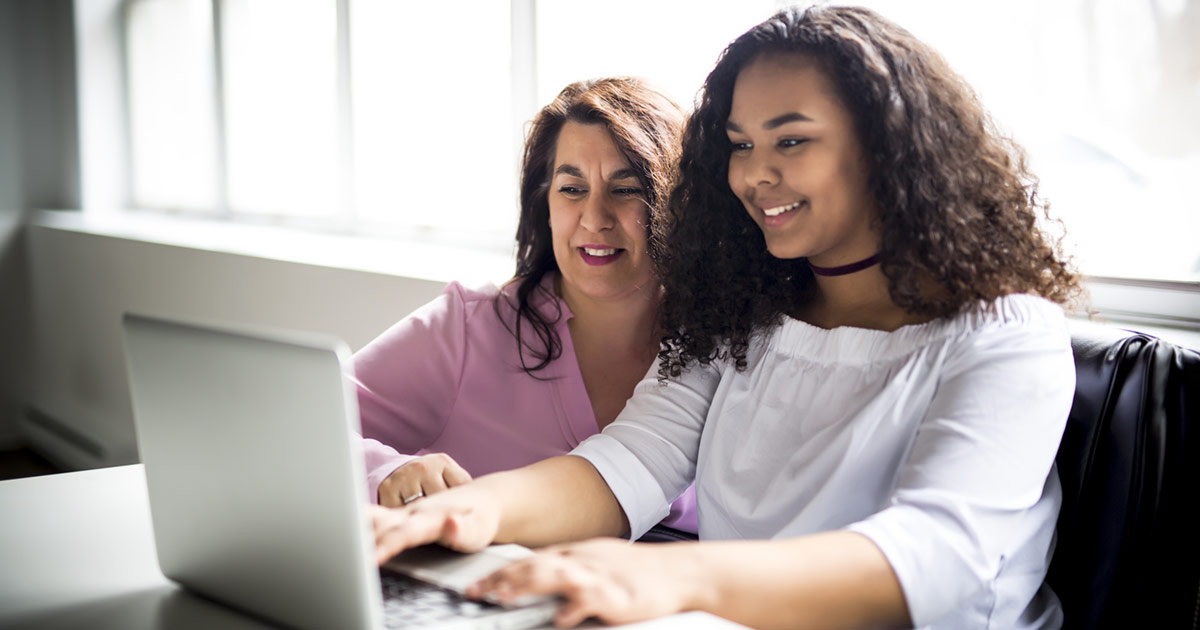 7 Things You Should Know About Cosigning a Student Loan | Within Reach